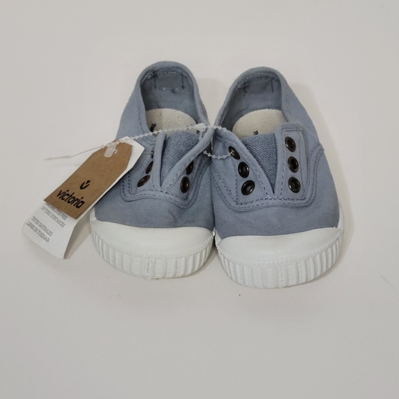 Victoria | Shoes | Nwt Kids Blue Victoria Canvas Shoes | Poshmark